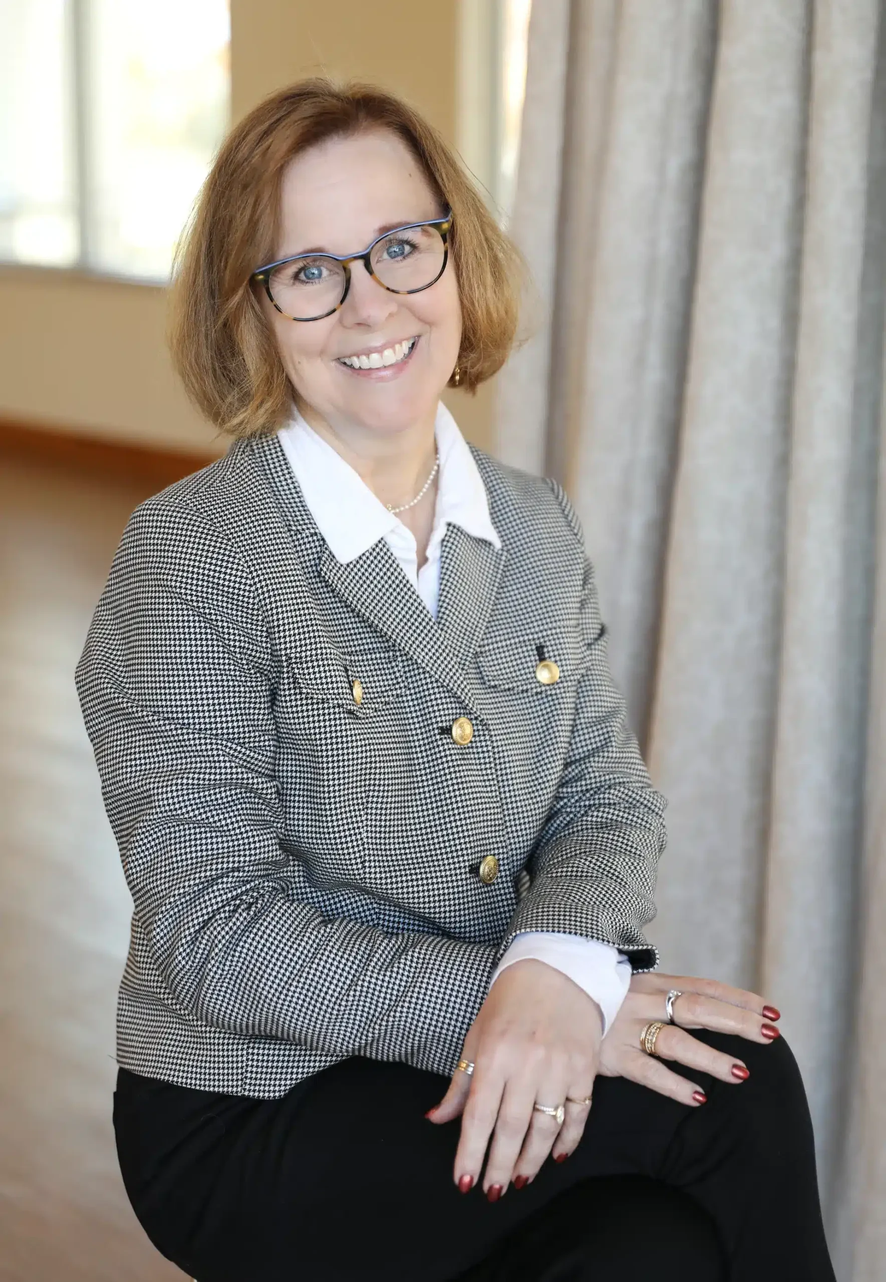 Mary Smith - Real Estate Essentials